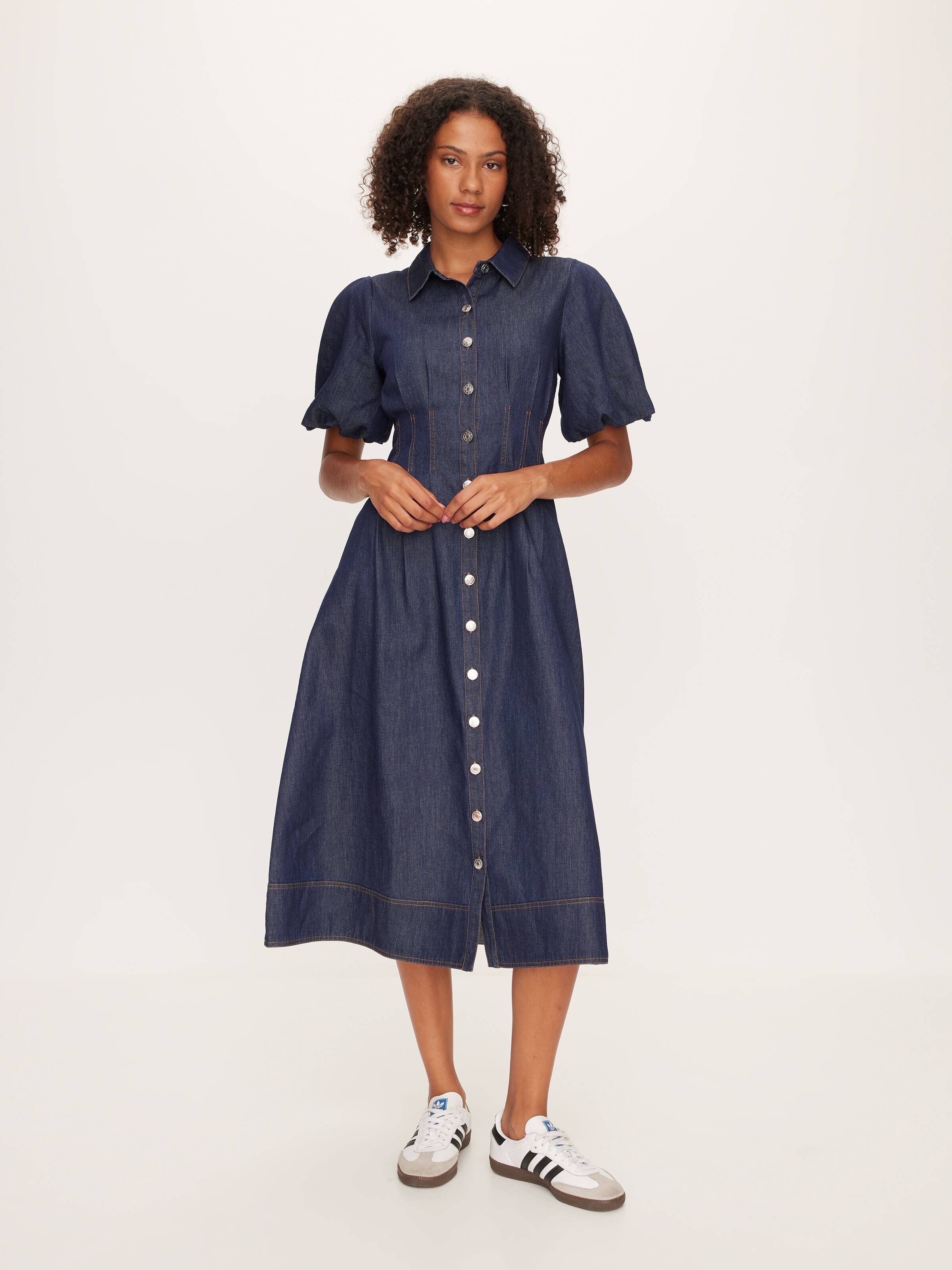 Latest Fashion & Newest Women's Clothing Styles | Dotti