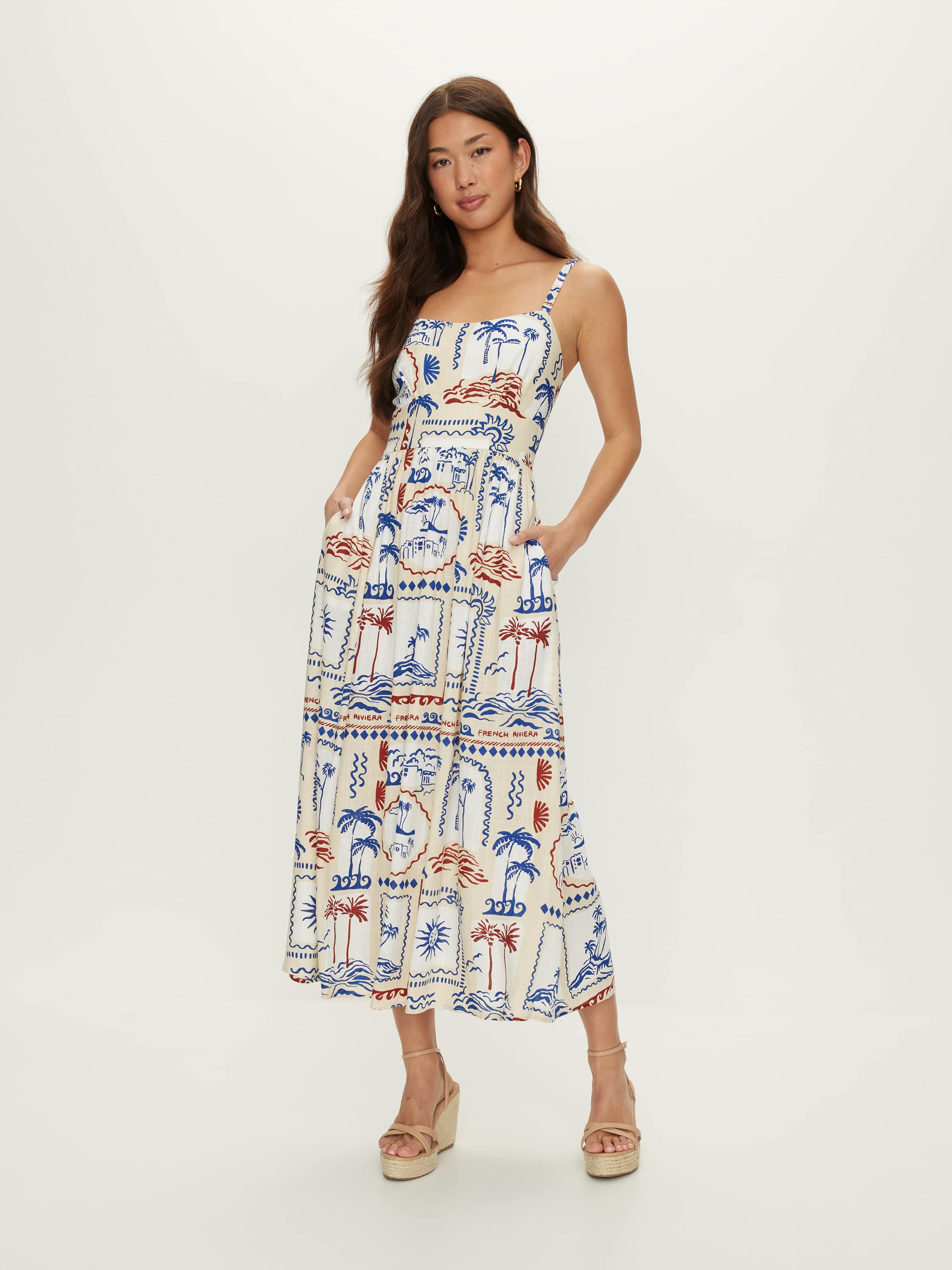 Latest Fashion & Newest Women's Clothing Styles | Dotti