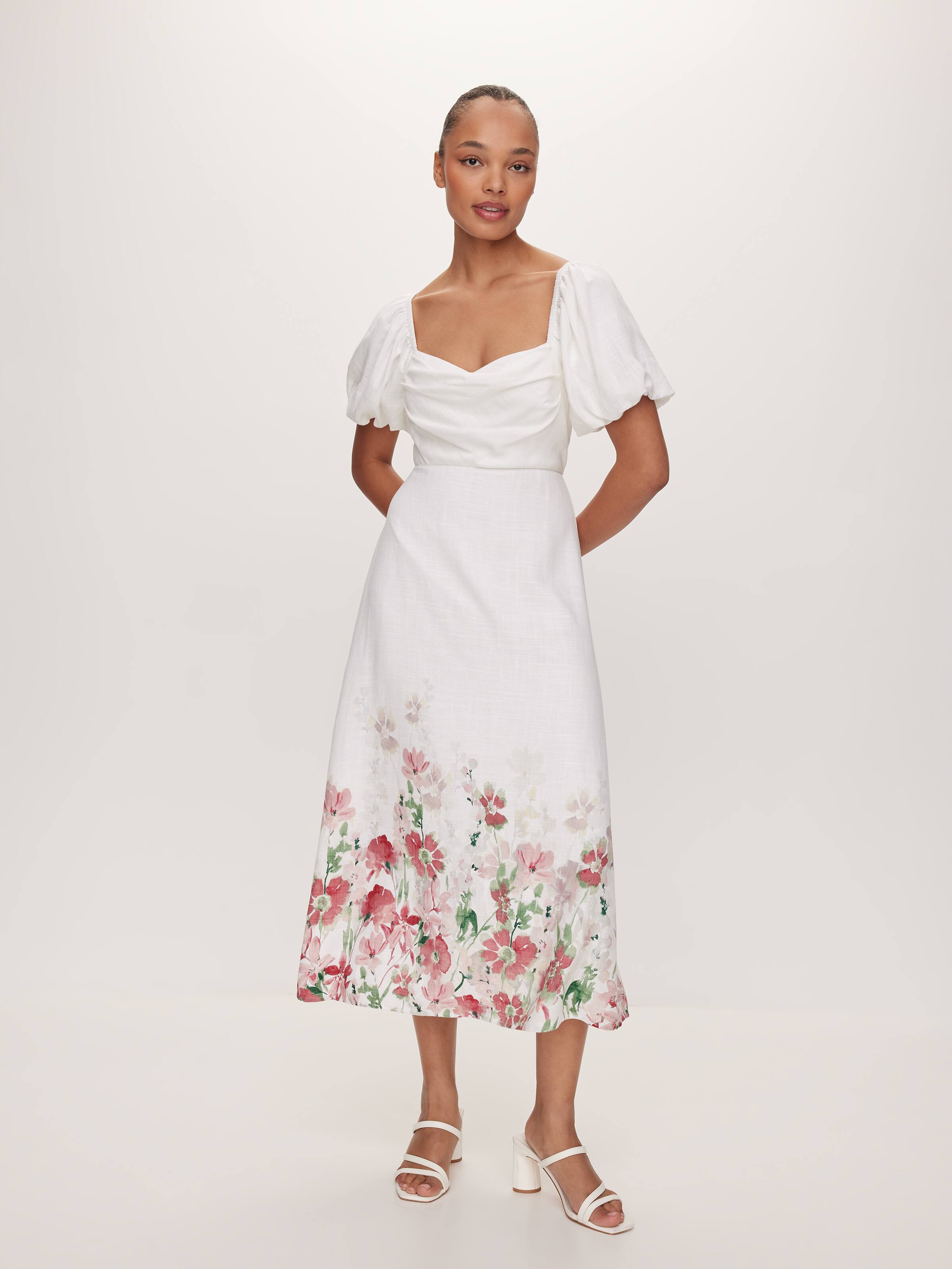 Latest Fashion & Newest Women's Clothing Styles | Dotti