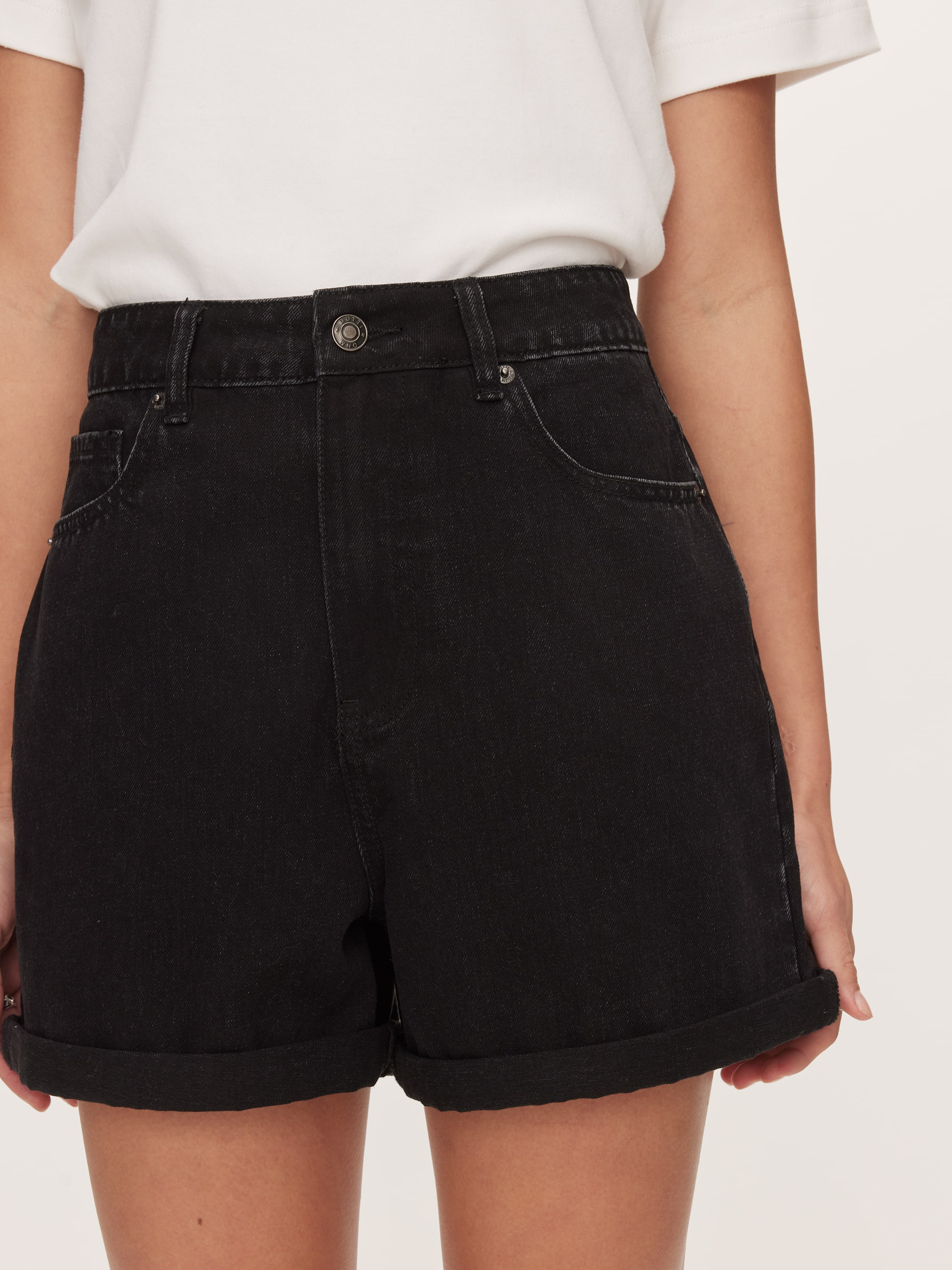 Shorts | Dotti Online