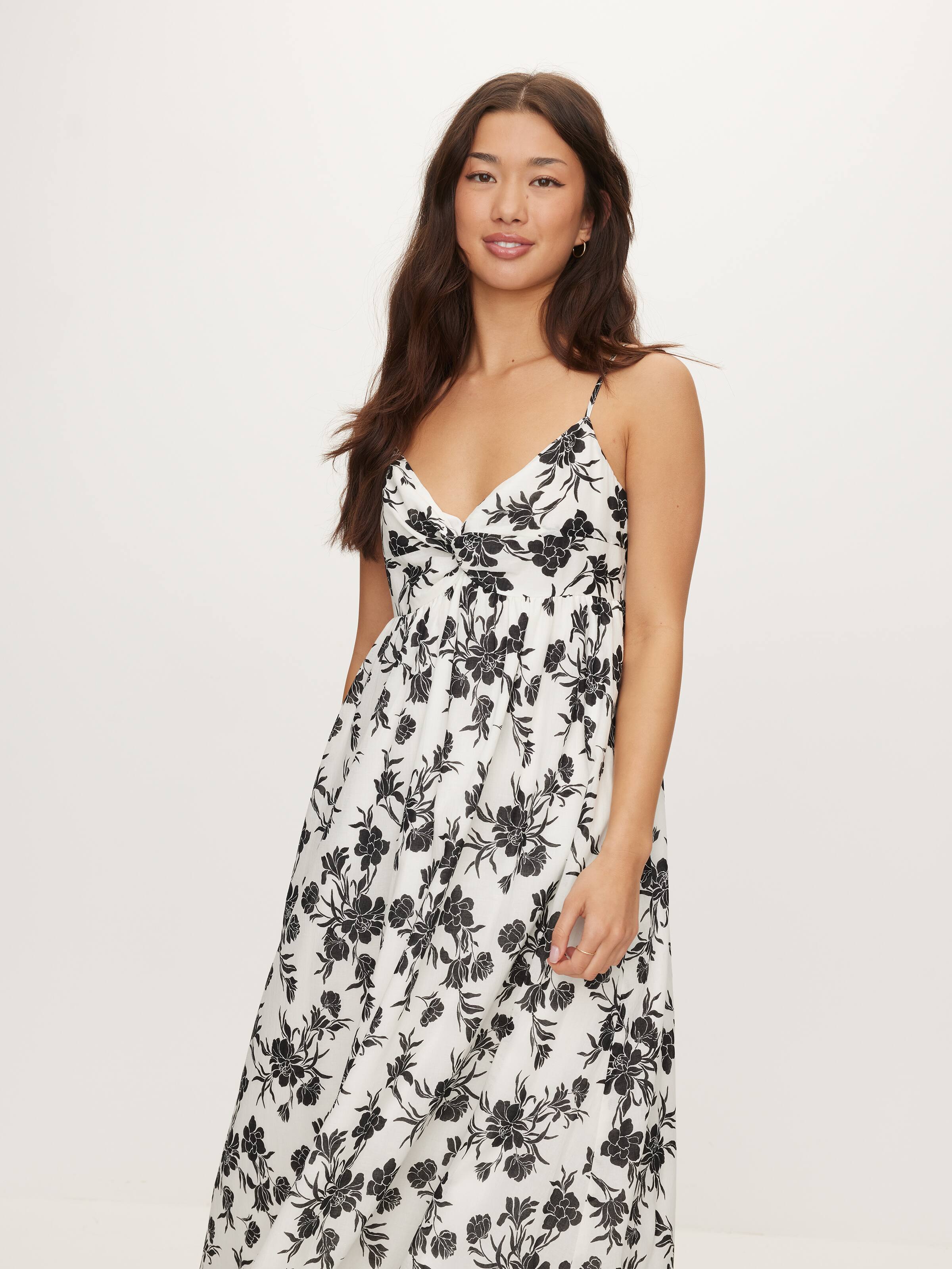 Discover Women's Midi Dresses & Womens Jumpsuits | Dotti