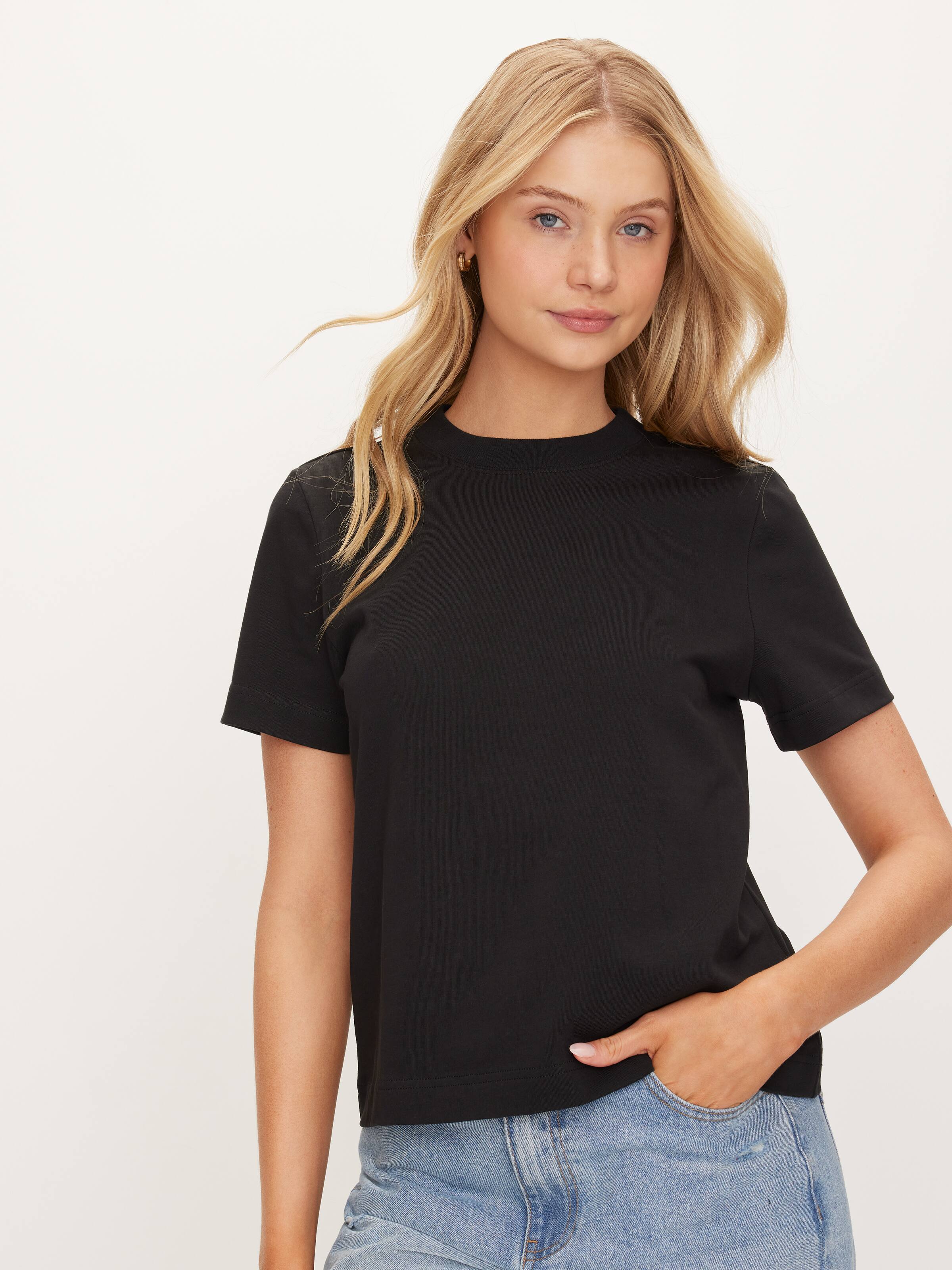 Essential Tee - Dotti Online