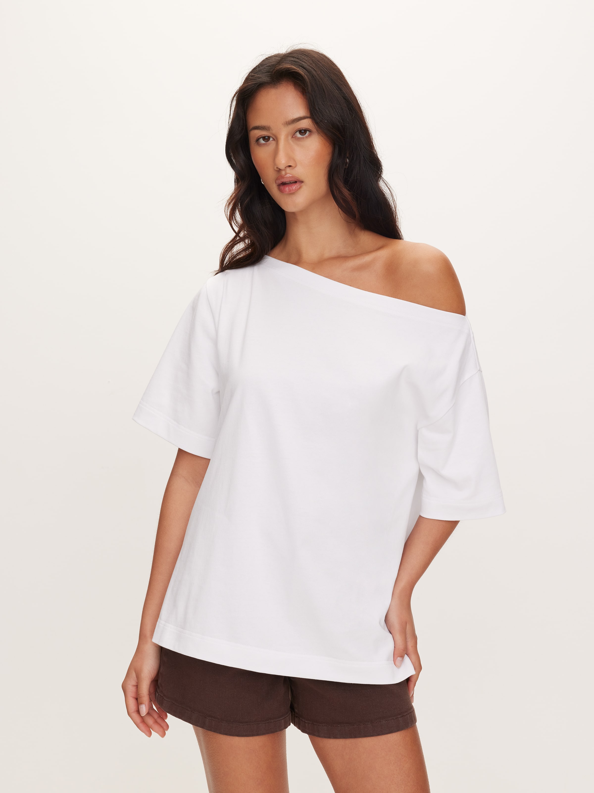 Asymmetrical Essential Tee - Dotti Online
